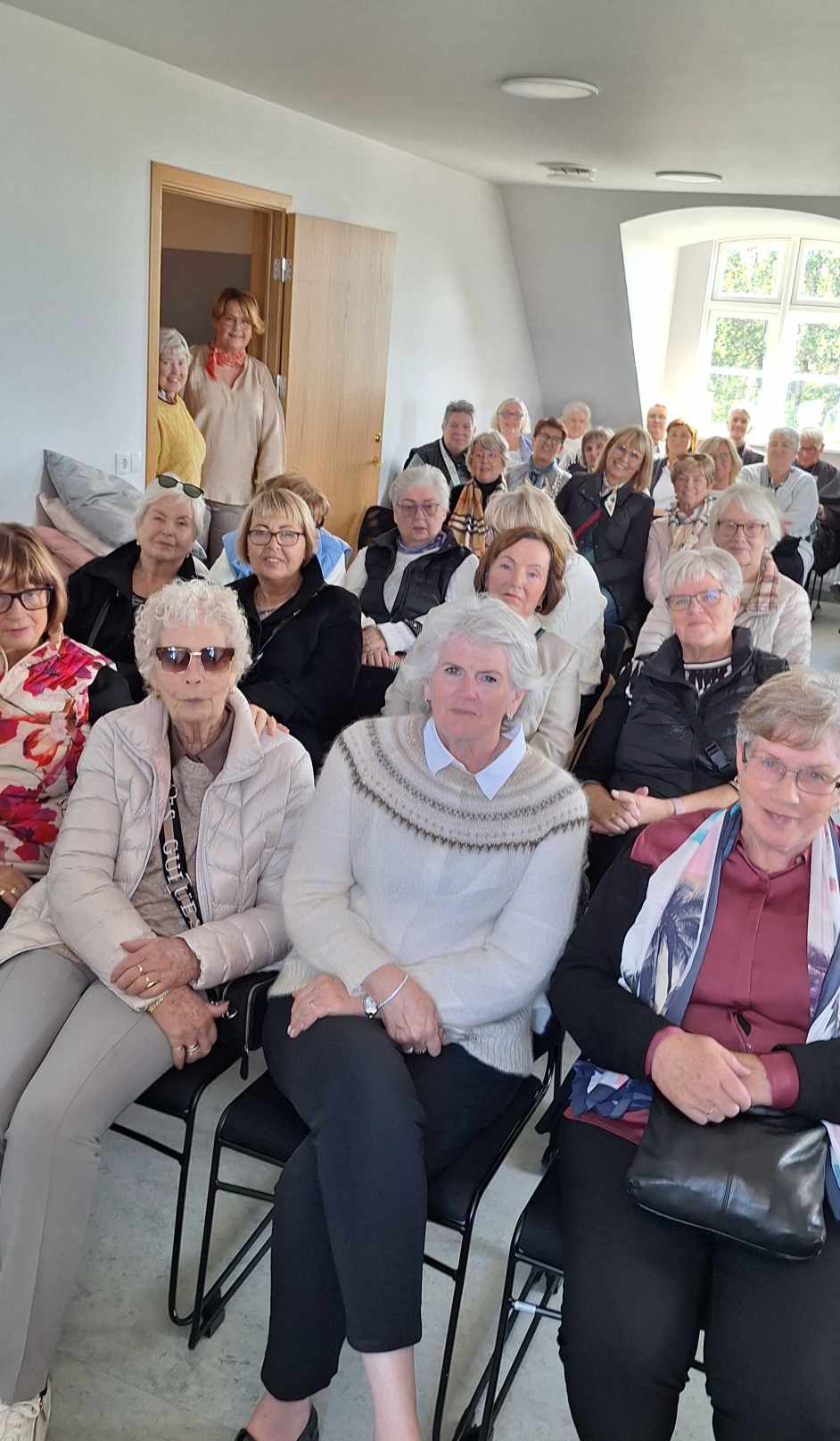 Oddfellow konur í heimsókn – Sorgarmiðstöð